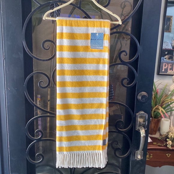 Roca Home | Bedding | Roca Portugal Throw 5 In X 67in Yellow Cream ...